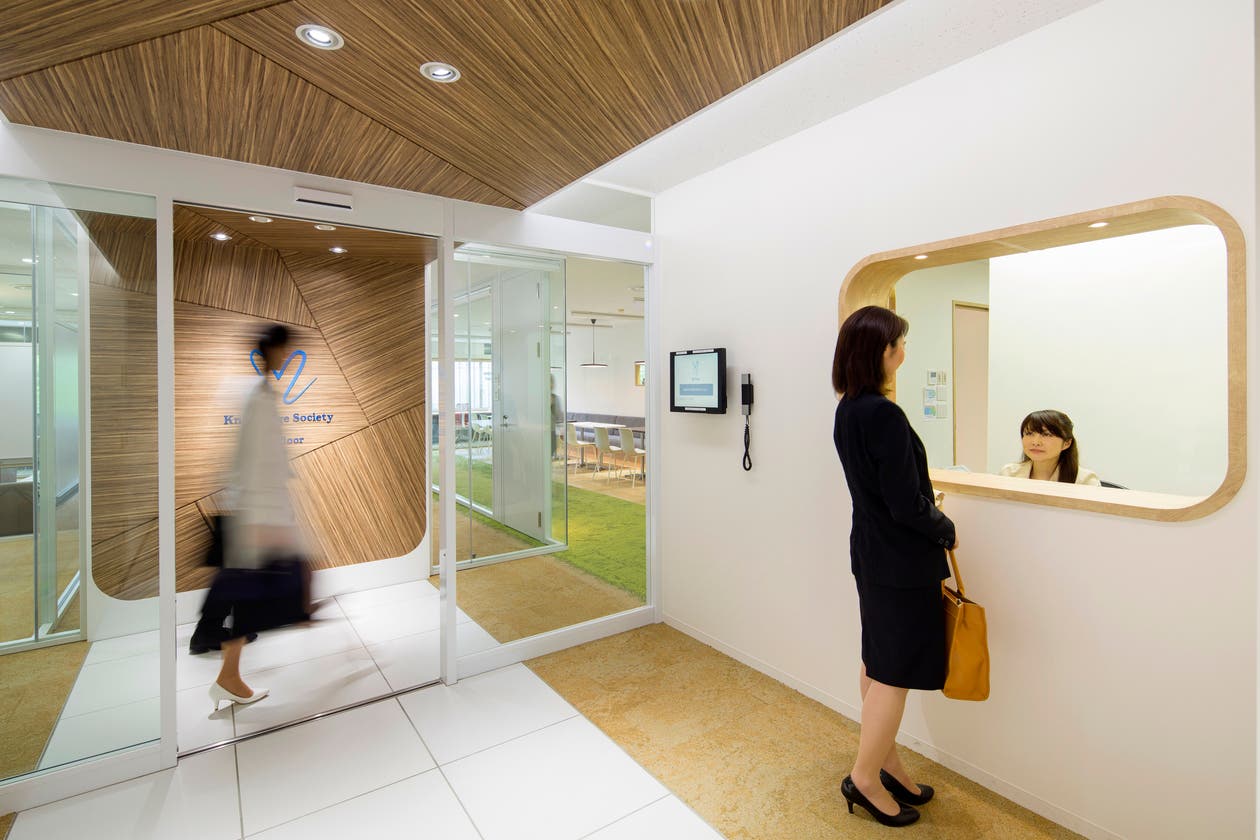  【九段下駅徒歩30秒】6名まで利用可能のミーティングルーム(Wifi、ホワイトボード、プロジェクター、モニター利用可能)の写真25