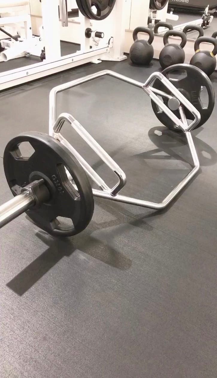 パーソナルジムですが、スペースが広めなのでセミナー会議、レッスンなどに！の写真4