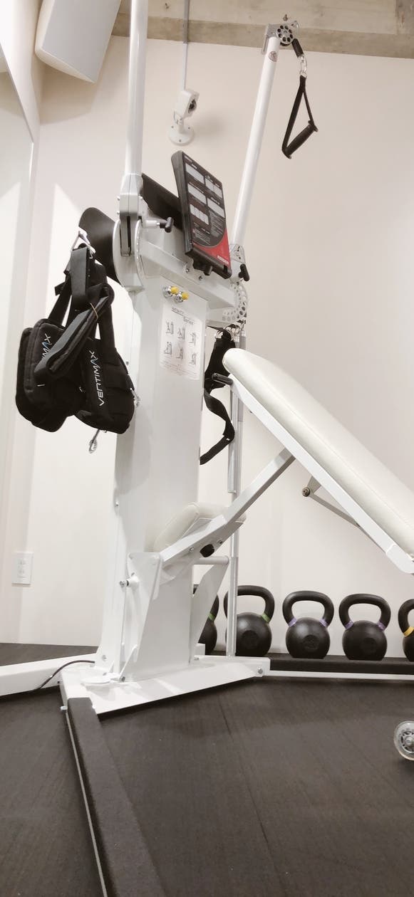 パーソナルジムですが、スペースが広めなのでセミナー会議、レッスンなどに！の写真5