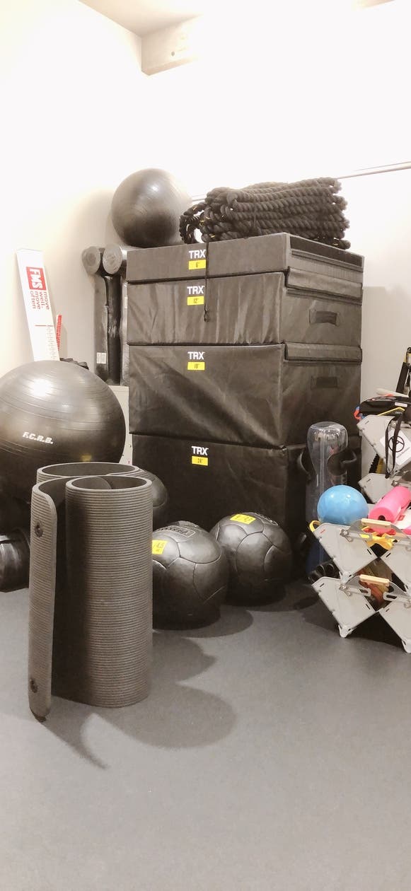 パーソナルジムですが、スペースが広めなのでセミナー会議、レッスンなどに！の写真7