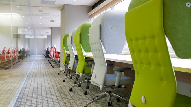 【九段下駅徒歩30秒】5名まで利用可能のミーティングソファルーム(Wifi、ホワイトボード、モニター利用可能)の写真27