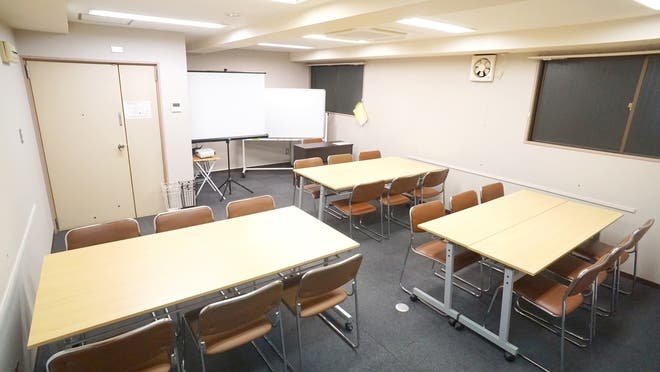 <新大阪駅より徒歩1分の会議室>【最大21名 ルームO-3】24時間利用可能でプロジェクター等備品無料の写真6