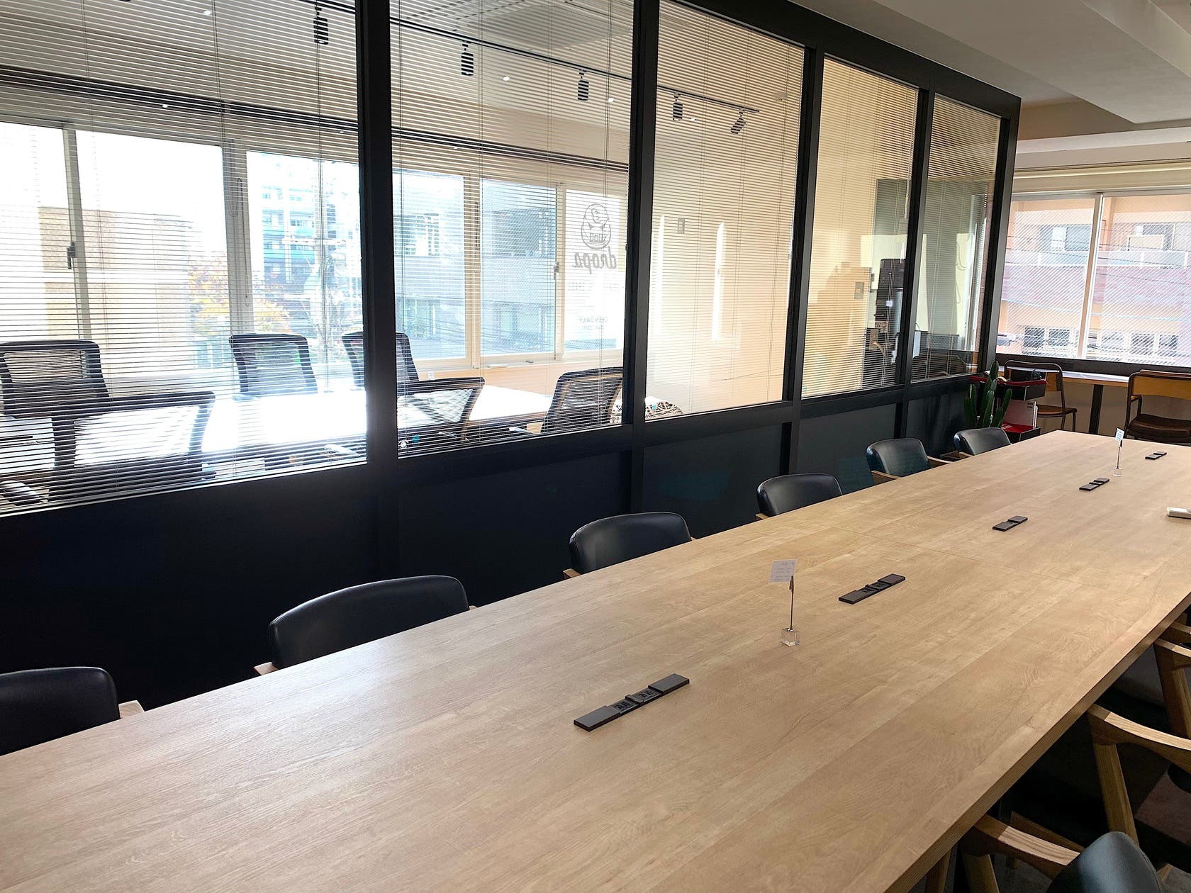 法人ネット回線/プロジェクター無料/フリードリンク/ウェブ会議、撮影、面接利用、打ち合わせ、テレワーク最適の写真7