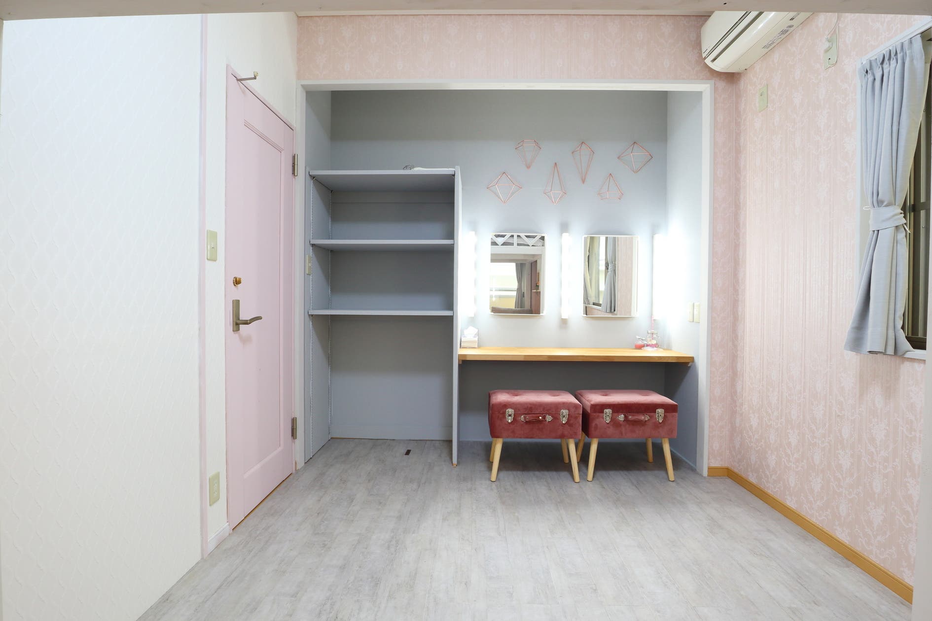 + メイクルームの画像3