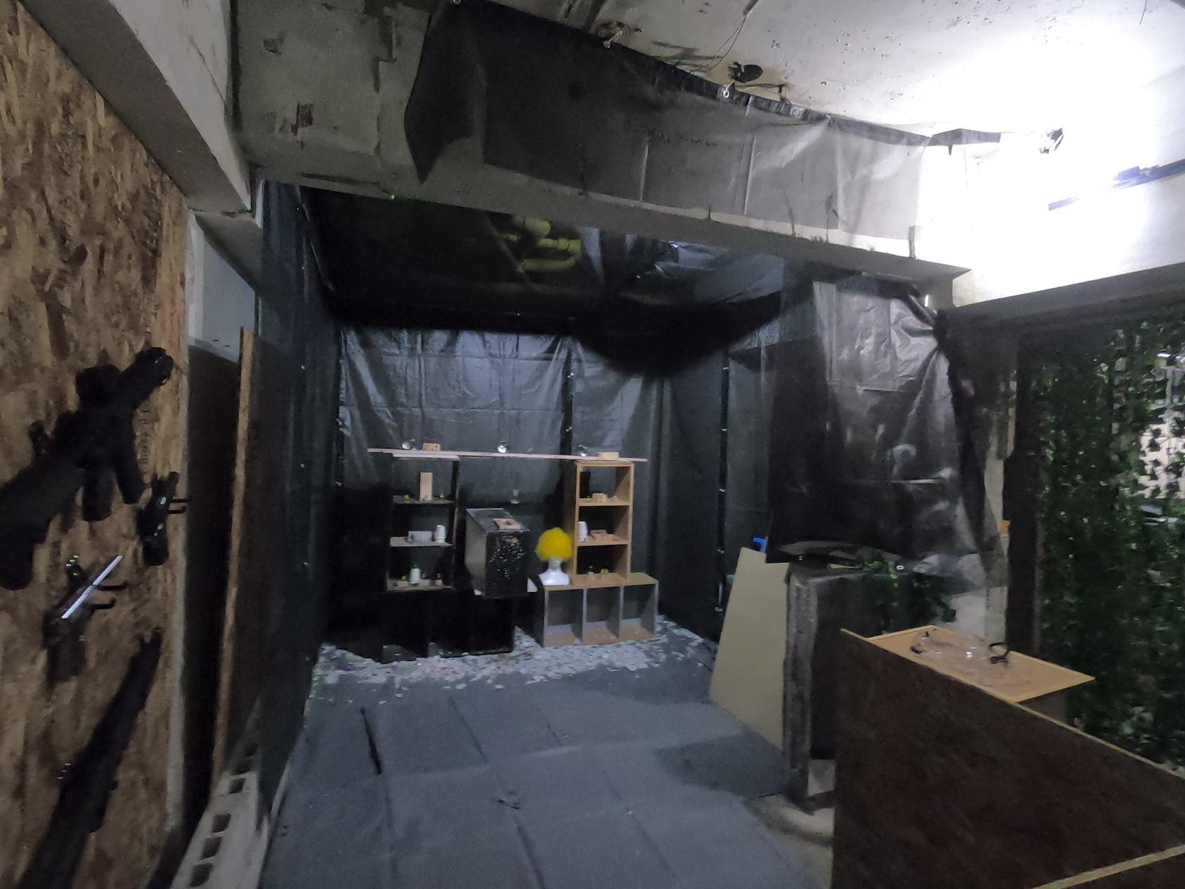 地下にある廃墟スペース！飲食持込可・撮影/収録・楽器の練習・女子会・ママ会にどぞ！の写真5