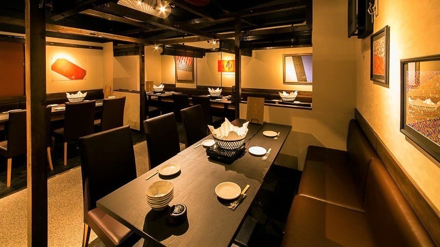 和モダン個室居酒屋のスペースレンタル｜レイアウト自由｜各種パーティー｜各テーブルにIH調理機付きの写真9