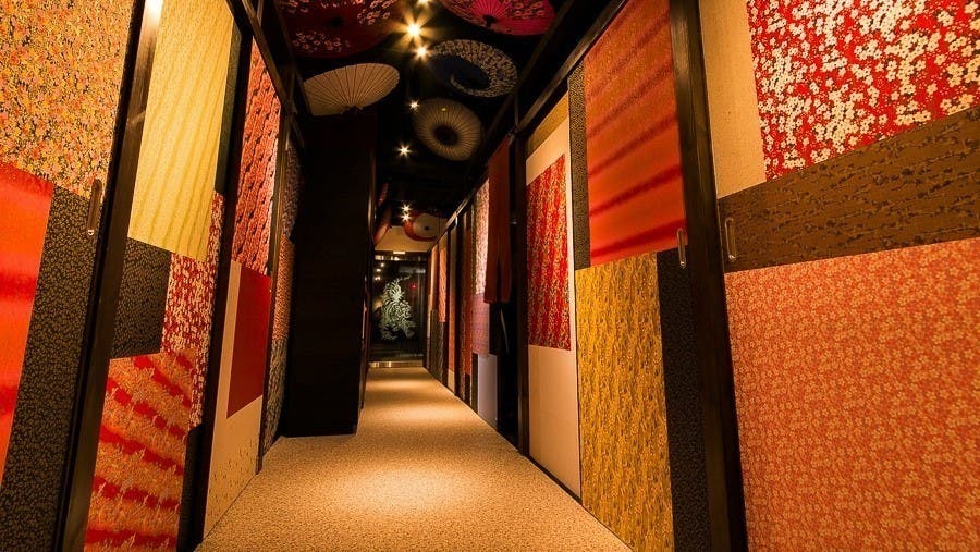 和モダン個室居酒屋のスペースレンタル｜レイアウト自由｜各種パーティー｜各テーブルにIH調理機付きの写真11