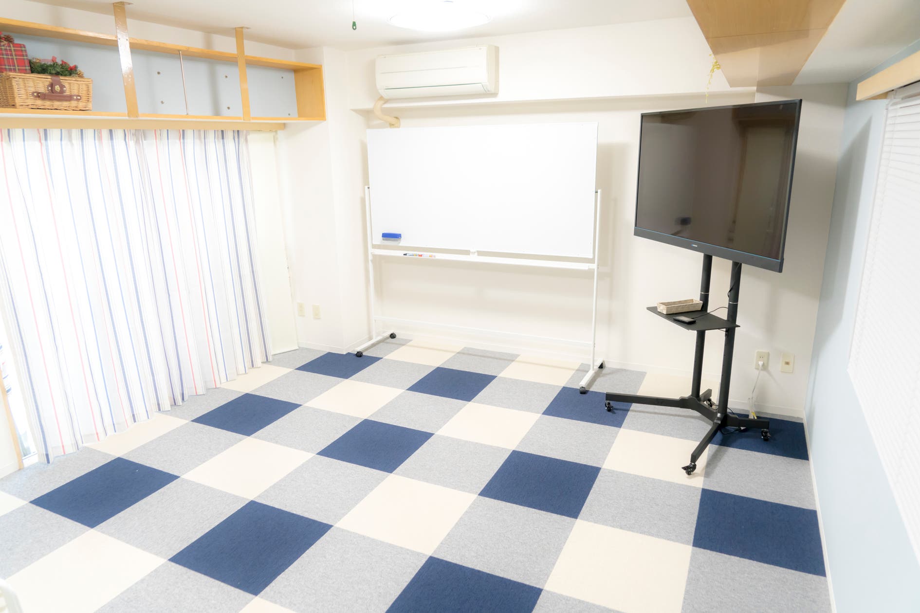 テレワークやYoutube撮影に最適！無制限光wifiでweb会議＜横浜駅東口8分＞エステ台、55型テレビ無料【フレイ横浜東口】の写真10