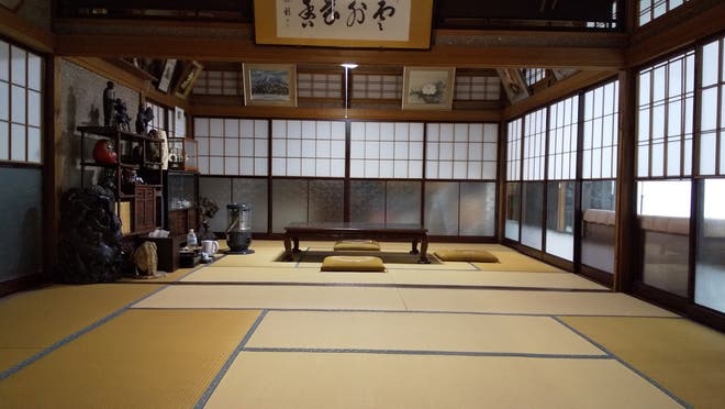 大人数の集まりに最適な20畳和室の写真3