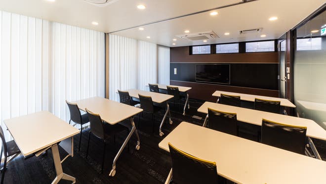 【HarborS表参道】コワーキングスペースの会議室をレンタルで!表参道駅から徒歩三分!の写真1