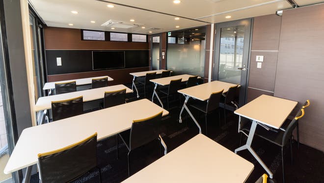 【HarborS表参道】コワーキングスペースの会議室をレンタルで!表参道駅から徒歩三分!の写真2