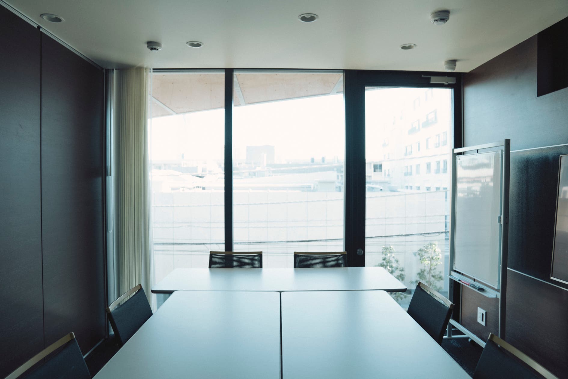 【HarborS表参道】コワーキングスペースの会議室をレンタルで！表参道駅から徒歩三分！の写真3