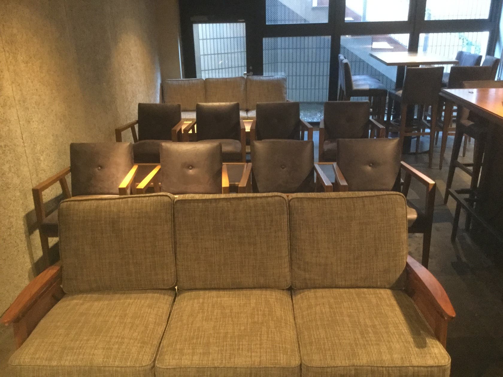 新宿三丁目10分🚶‍♂️カラオケバー🍷🎤 撮影可能🎥 (最大25名収容)の写真9