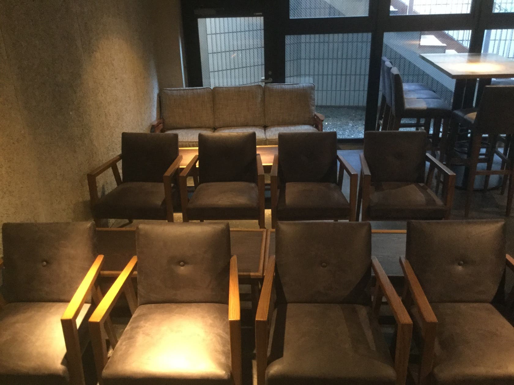 新宿三丁目10分🚶‍♂️カラオケバー🍷🎤 撮影可能🎥 (最大25名収容)の写真8