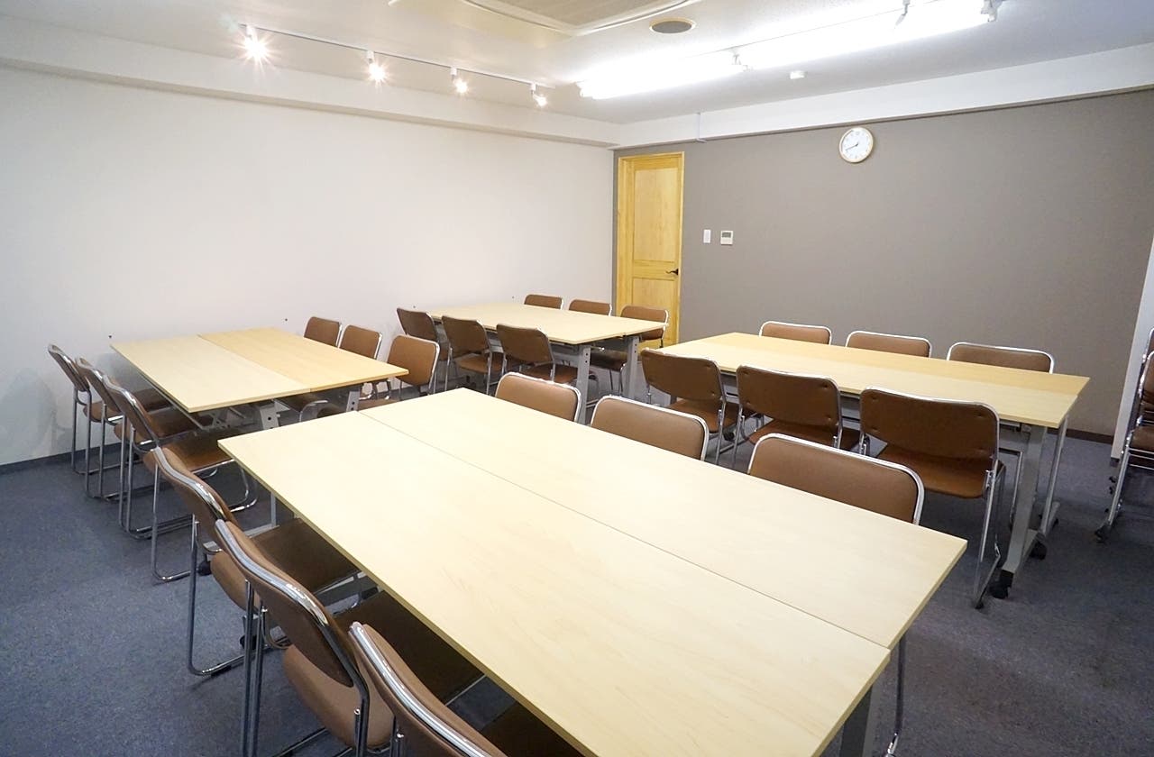 ＜新大阪駅より徒歩2分の会議室＞【最大30名 ルームＯ-６】プロジェクター等備品無料で説明会やセミナーに！の写真8