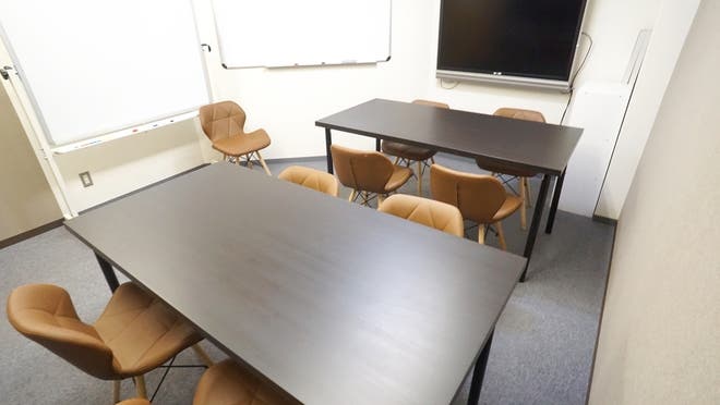 <新大阪駅より徒歩2分の会議室>【最大9名】オフィスビルの一室で商談や打ち合わせに最適!の写真6