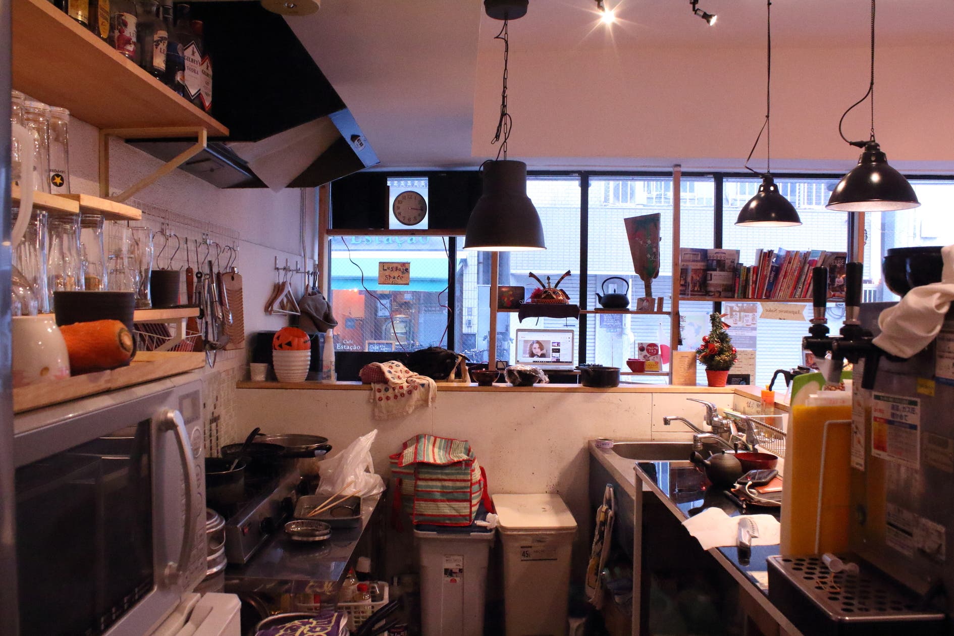 キッチン利用可。オシャレなカフェスペース✨ ◎秋葉原・浅草橋・蔵前・新御徒町から徒歩の写真4