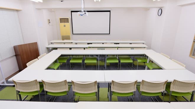 【新宿西口D5出口2分】セミナーに!プロジェクター・演台・マイク・スピーカー・光WiFi無料!ふれあい貸し会議室 新宿No18の写真9