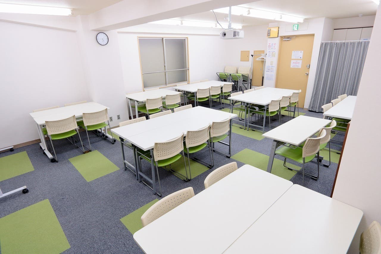 【新宿西口D5出口2分】セミナーに！プロジェクター・演台・マイク・スピーカー・光WiFi無料！ふれあい貸し会議室 新宿No18の写真16