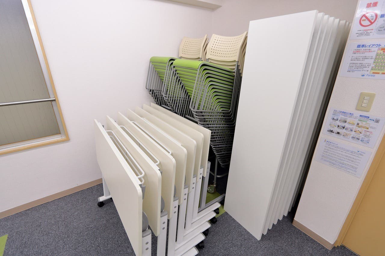 【新宿西口D5出口2分】セミナーに！プロジェクター・演台・マイク・スピーカー・光WiFi無料！ふれあい貸し会議室 新宿No18の写真23