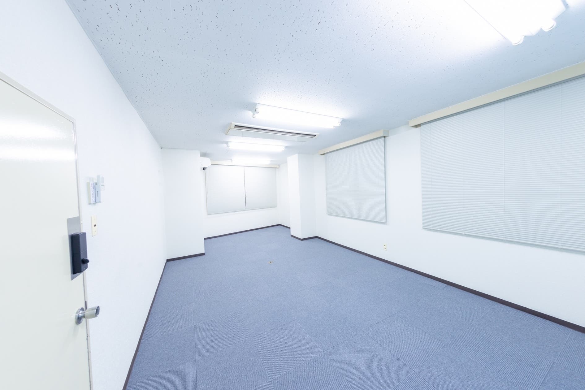 ２４時間利用可能！50インチモニター標準装備 YouTubeの撮影や会議に最適です。撮影セットは無料オプションで使えます！の写真5