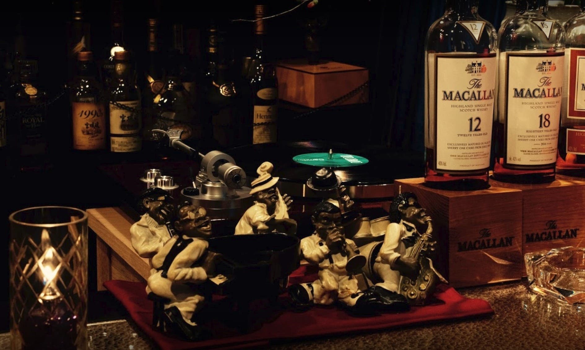 【恵比寿駅西口徒歩3分】英国調の雰囲気の隠れ家BARスペース。雑誌、ドラマ、映画などの撮影におすすめの写真8