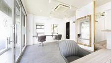 フリーランス シェアサロン UZI 東松戸店 セット面1の写真3