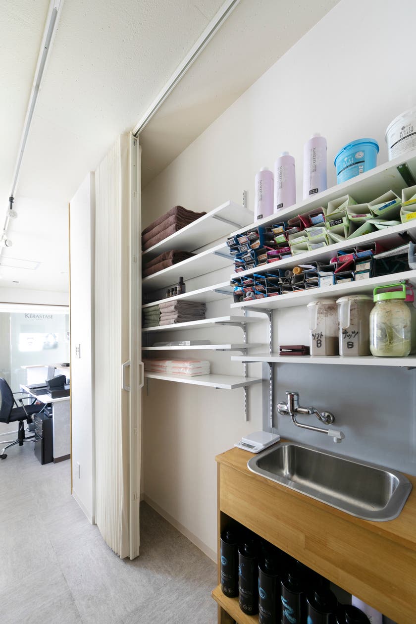 フリーランス　シェアサロン　UZI 東松戸店　セット面1の写真5