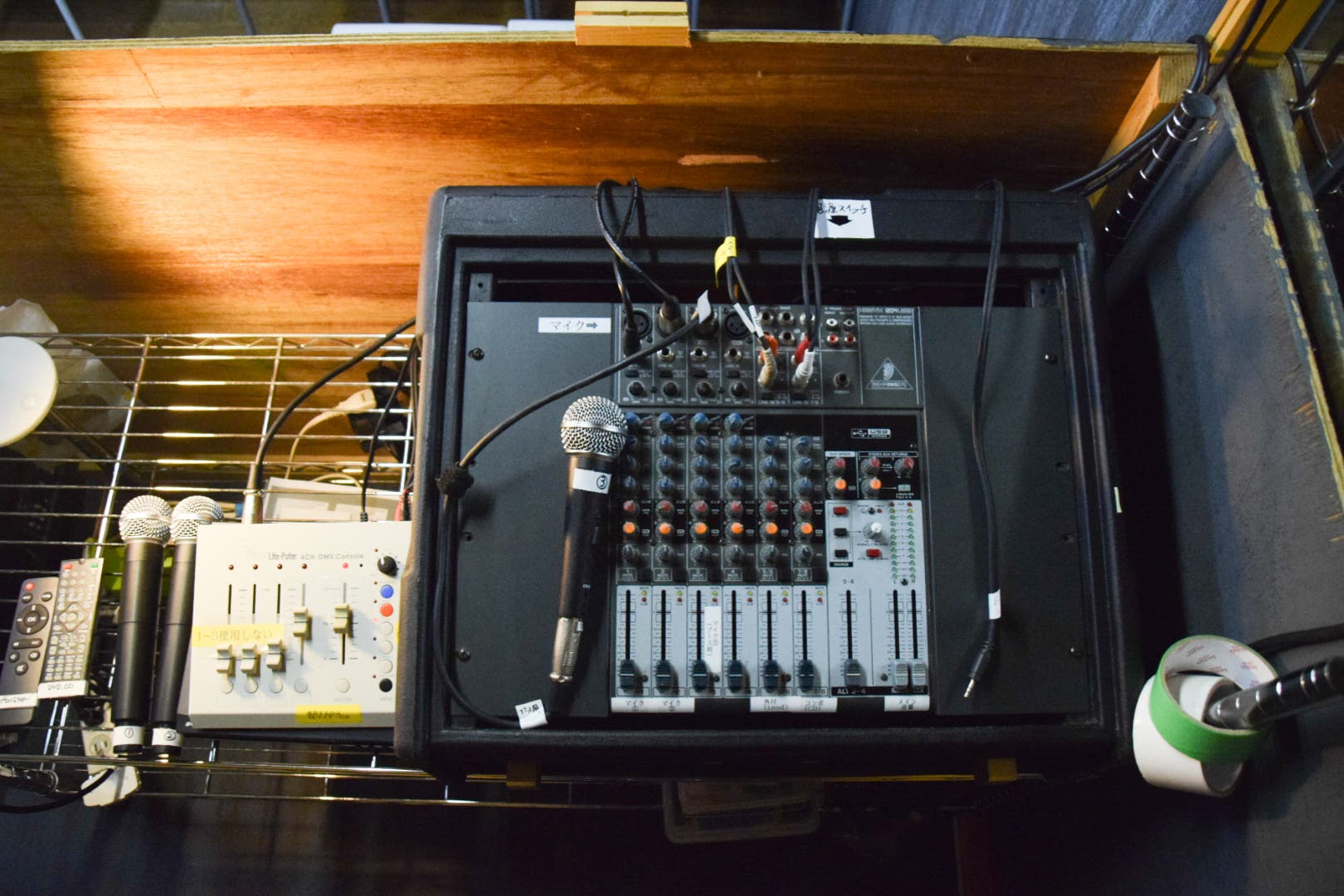 劇場レンタルライブハウスです。客席キャパ40席。新井薬師駅徒歩3分です。の写真8