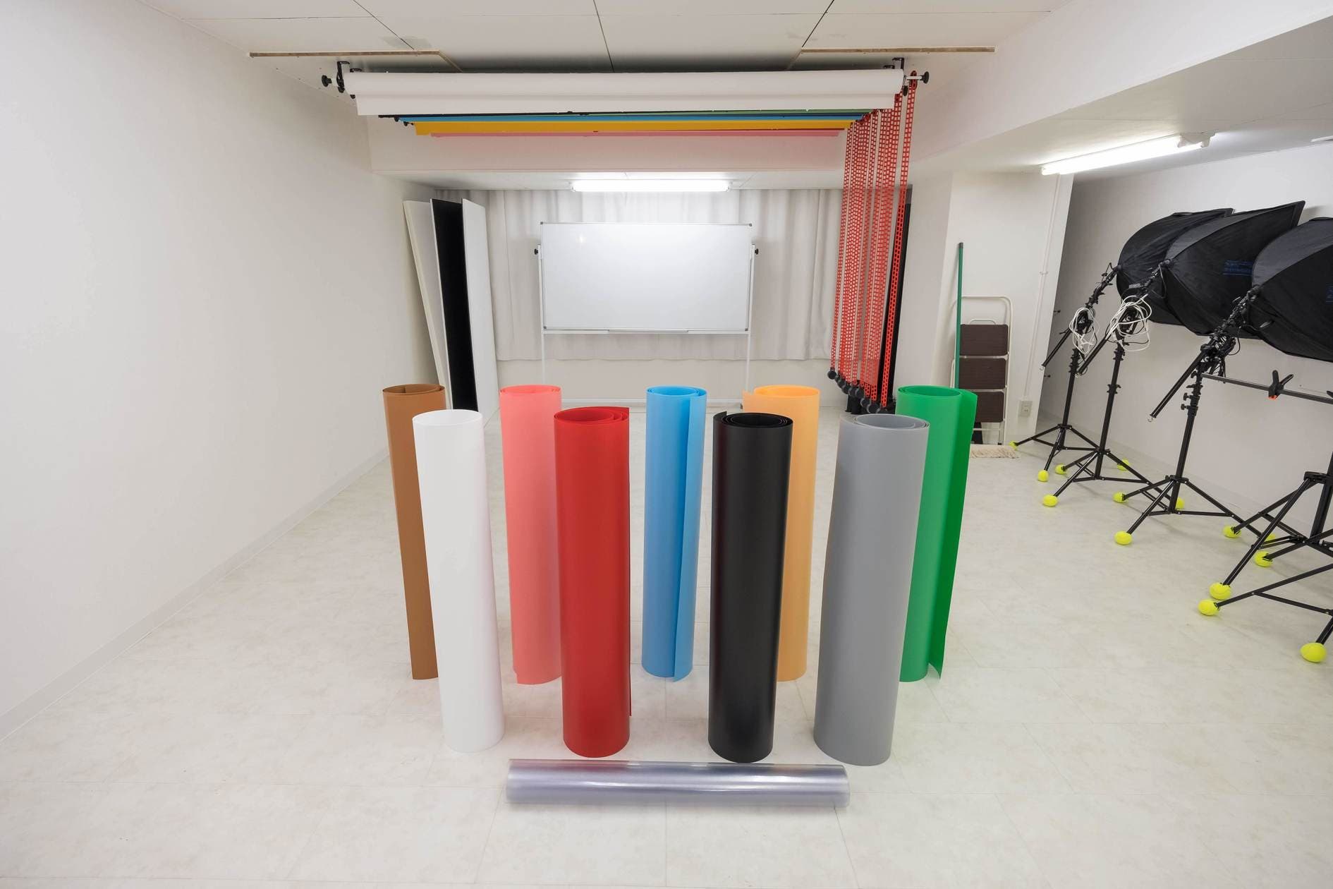 【studio As】9色のバックペーパー＆豊富な撮影機材が無料で使えて驚愕の1H/￥4000〜!の写真8