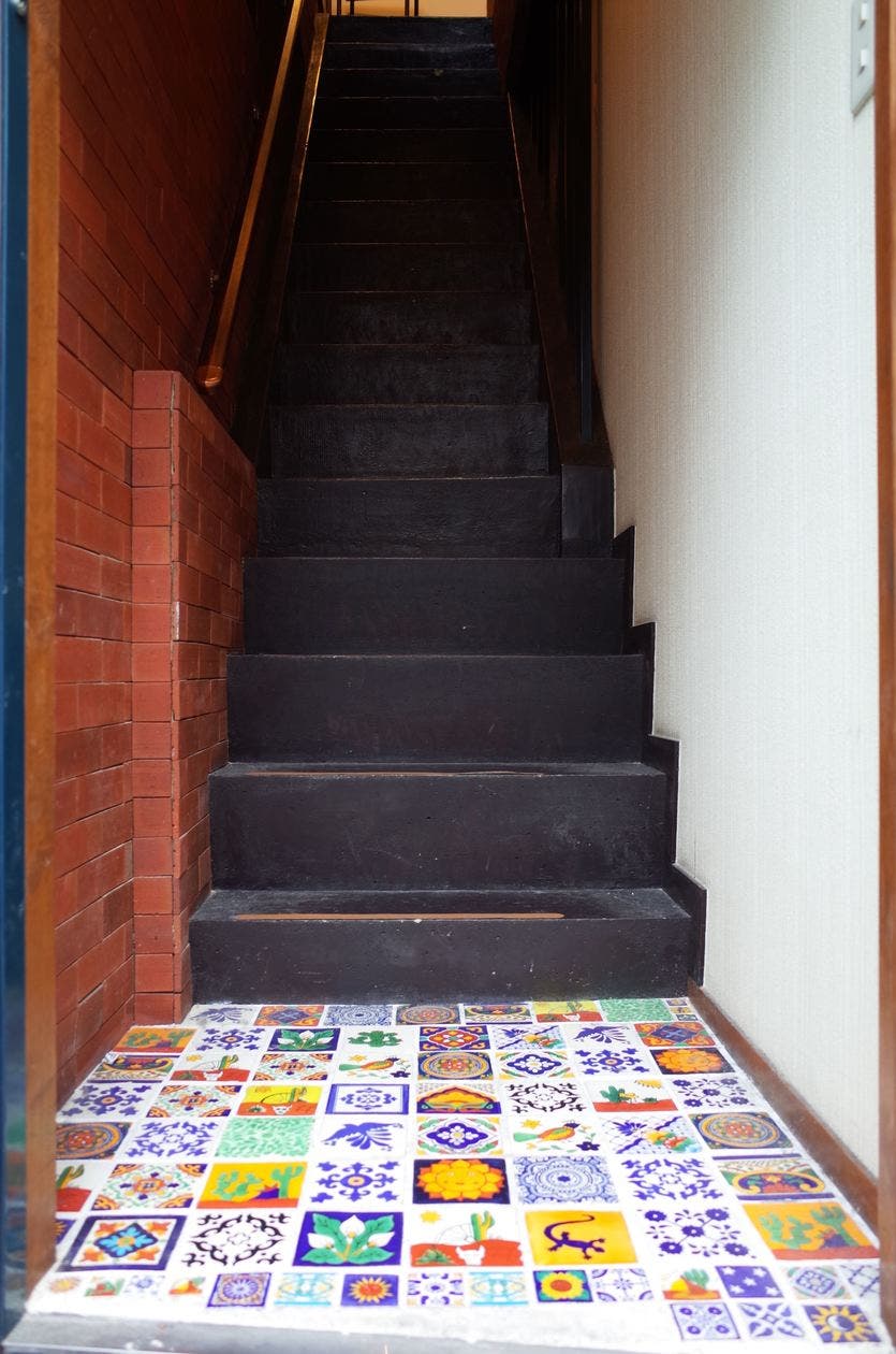 【経堂駅徒歩３分】裸足でくつろげる小上がりと、バーカウンターのある多目的広々おしゃれ空間の写真15