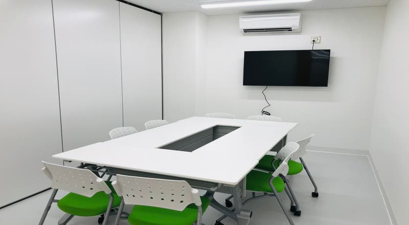 【コワーキングスペース永福〈会議室ROOM1〉】会議、イベント、商品撮影など多様な用途に使えるレンタルルーム