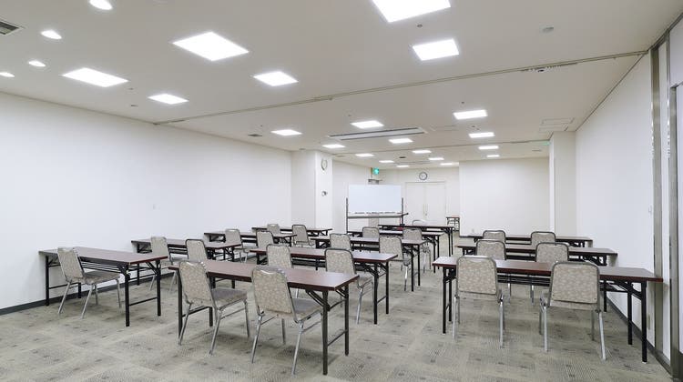 新大阪駅徒歩圏内、西中島南方駅最寄りの好立地!会議・セミナー・イベントスペースの写真1