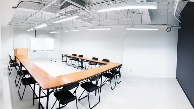 多目的スペース【スタイラス】熊本市中心地・下通アーケード沿い!講演・セミナー・撮影会・会議etcの写真1