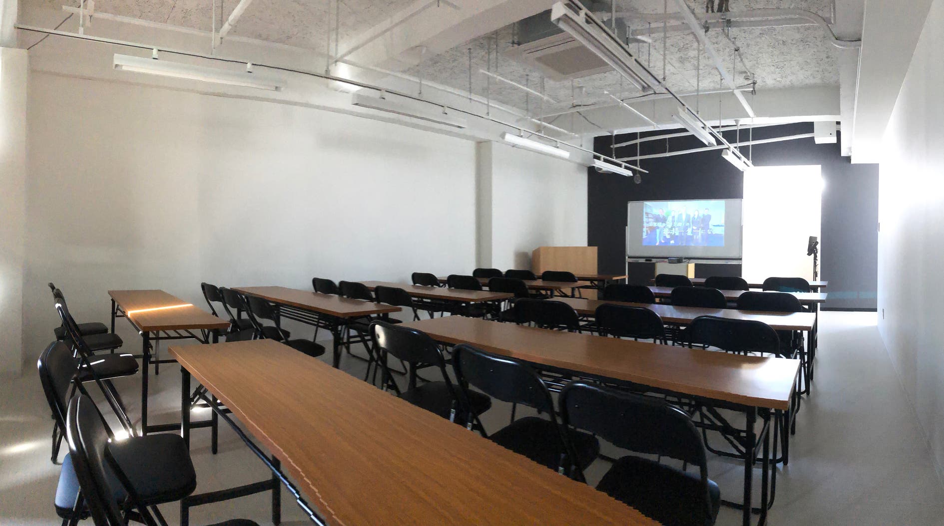 多目的スペース【スタイラス】熊本市中心地・下通アーケード沿い！講演・セミナー・撮影会・会議etcの写真6