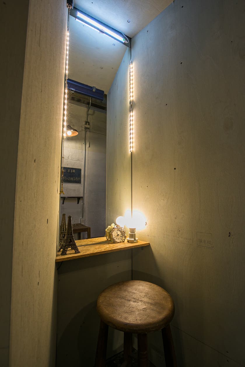 【個室の美容席】フリーランス美容師さんに最適のプライベートサロン！1人1台のシャンプー台！の写真5