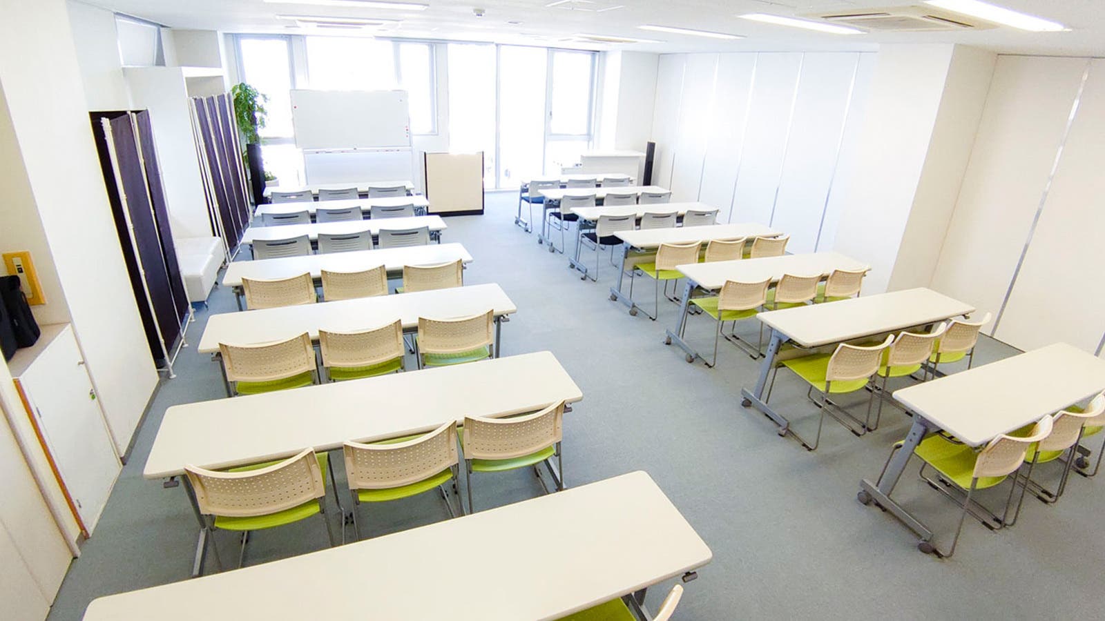 【吉祥寺駅徒歩5分】halooSPACE at 吉祥寺 大会議室の写真2