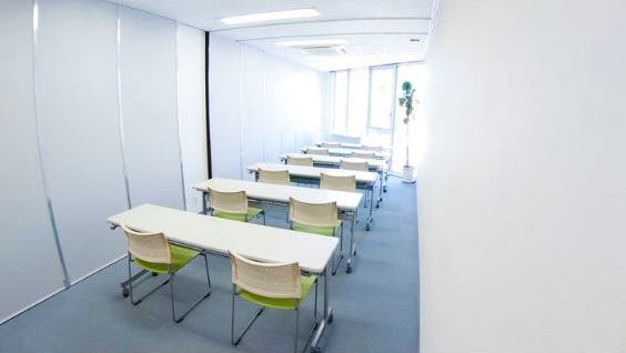 吉祥寺駅から4分!12名収容の自然光が心地よい会議室/中会議室の写真3