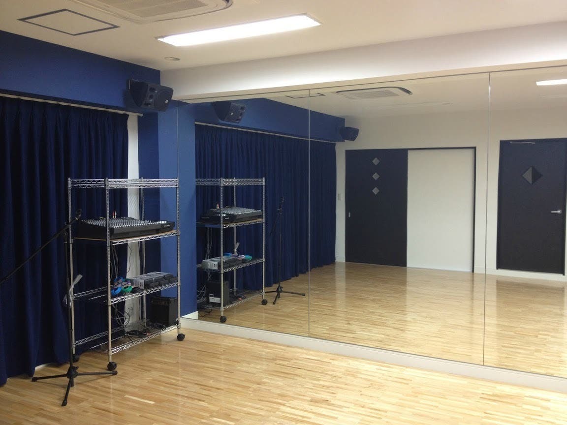 StudioR.　台東区谷中にあるカフェが併設された多目的レンタルスタジオ！の写真2