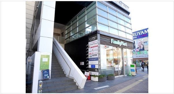 吉祥寺駅から4分！42名収容の自然光の心地よい会議室/大会議室の写真5