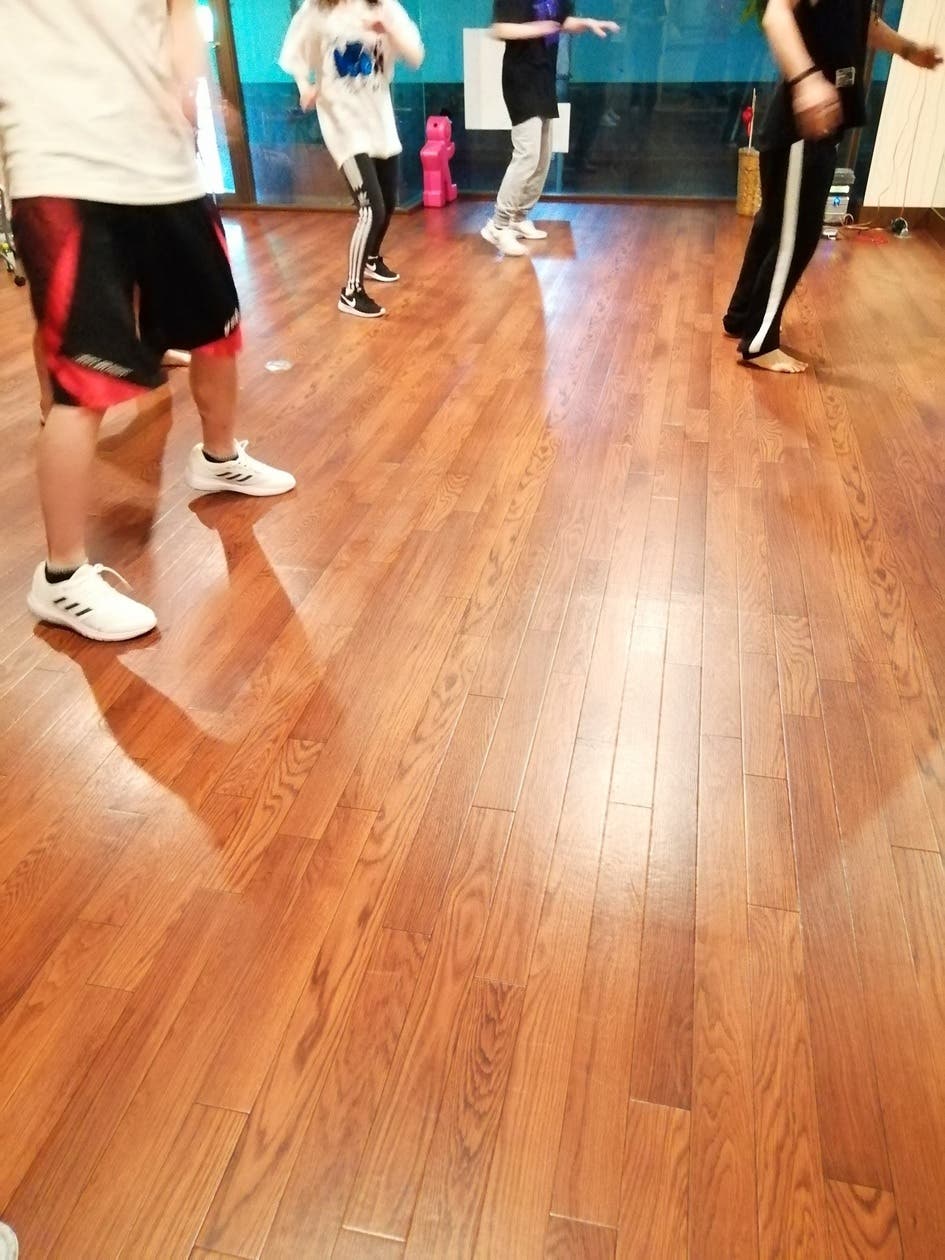 なんといっても駅近！スタジオ全面使用でダンスやヨガ、演劇、自習、撮影など用途は沢山！の写真6