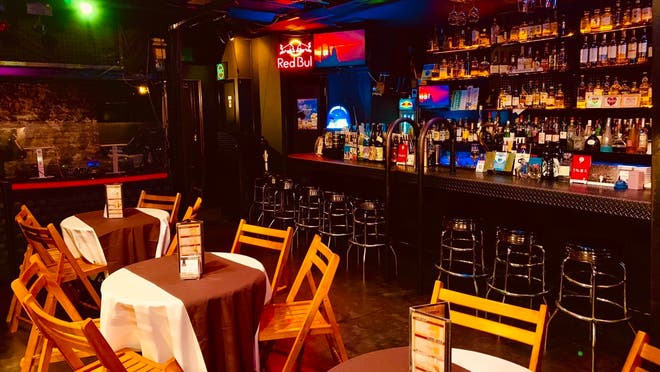 JR石川町駅元町口から徒歩1分 貸し切りパーティー、ライブイベント、DJイベント、撮影会などに最適の写真1