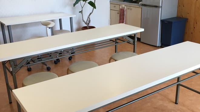 JR高槻駅・阪急高槻市駅よりどちらも駅ちかべんりな徒歩4分の立地。近隣には多数の駐車場有り。の写真1