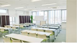 吉祥寺駅から徒歩4分!好アクセスな51名収容の会議室/大+中会議室の写真3