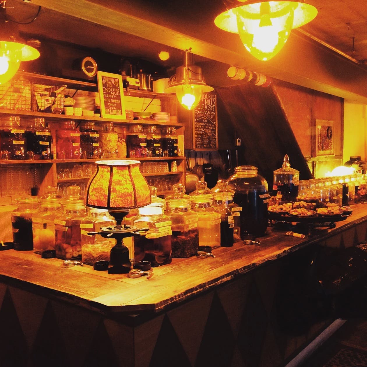 バーのイメージ写真用に最適の写真16