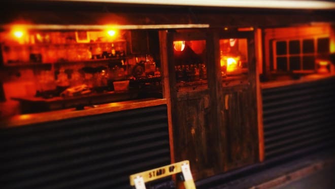 バーのイメージ写真用に最適の写真3