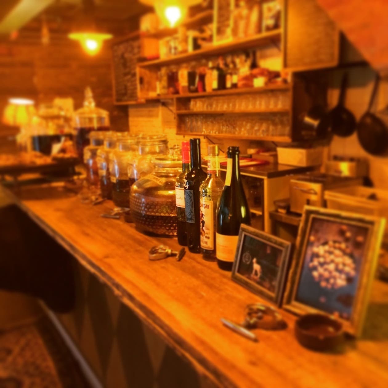 バーのイメージ写真用に最適の写真11