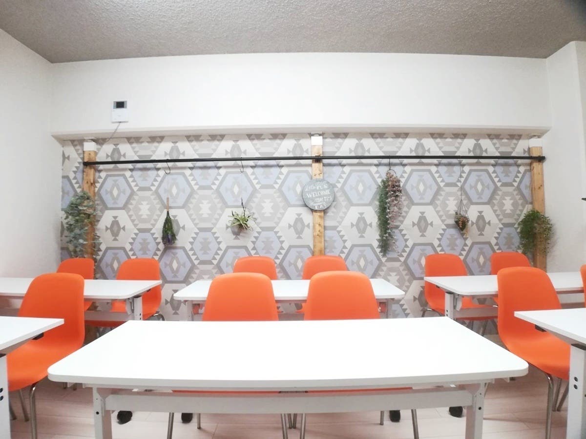 【定期除菌】★新大阪駅から一直線３分で迷わない！★２２名収容●【全て無料】WiFi＆大画面モニター等●会議室シャルム新大阪の写真11