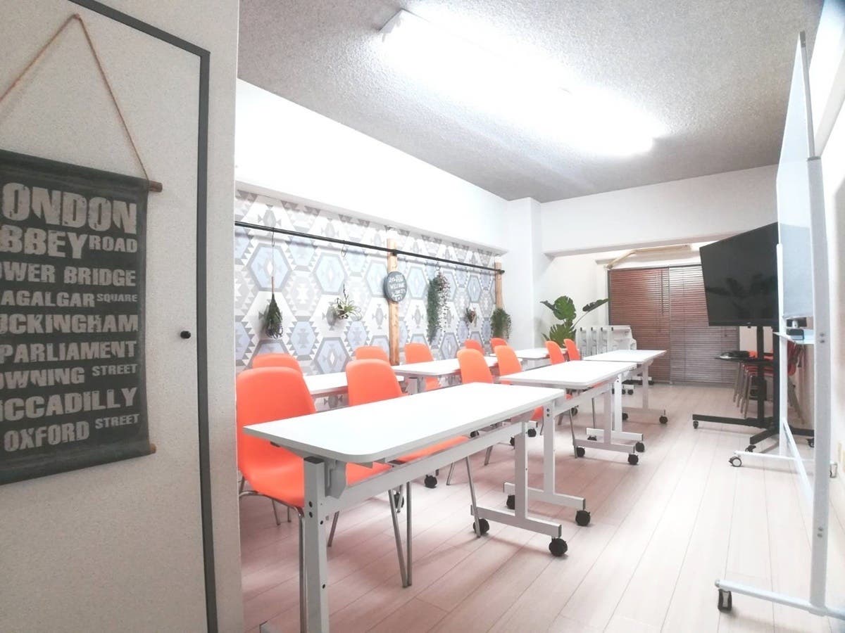 【定期除菌】★新大阪駅から一直線３分で迷わない！★２２名収容●【全て無料】WiFi＆大画面モニター等●会議室シャルム新大阪の写真12