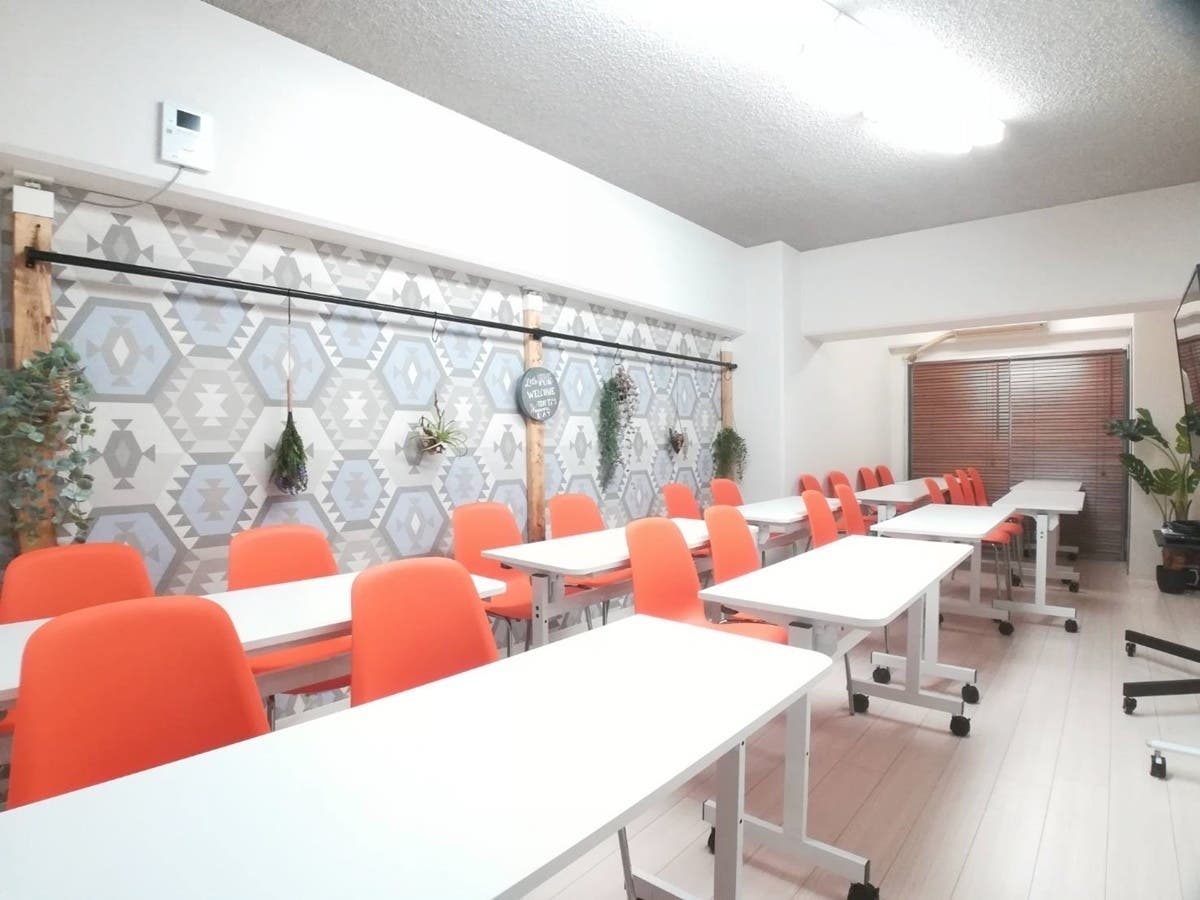 【定期除菌】★新大阪駅から一直線３分で迷わない！★２２名収容●【全て無料】WiFi＆大画面モニター等●会議室シャルム新大阪の写真15